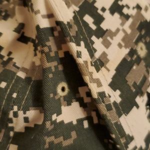 Premium Headwear | Accessories | Premium California Republic Pixel Camo ...